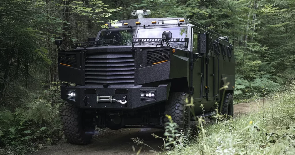 Vehículo Militar 4x4 Apc